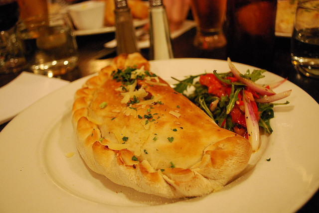 Calzone de pollo y espinacas - Menú diario